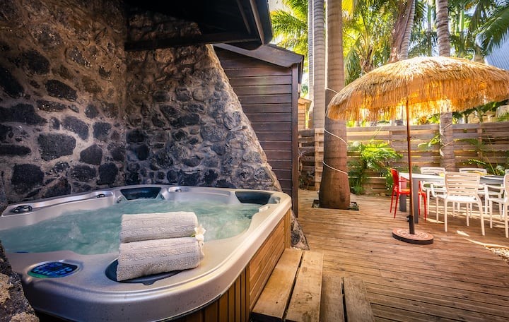 Location Villa Jacuzzi Plage St Leu